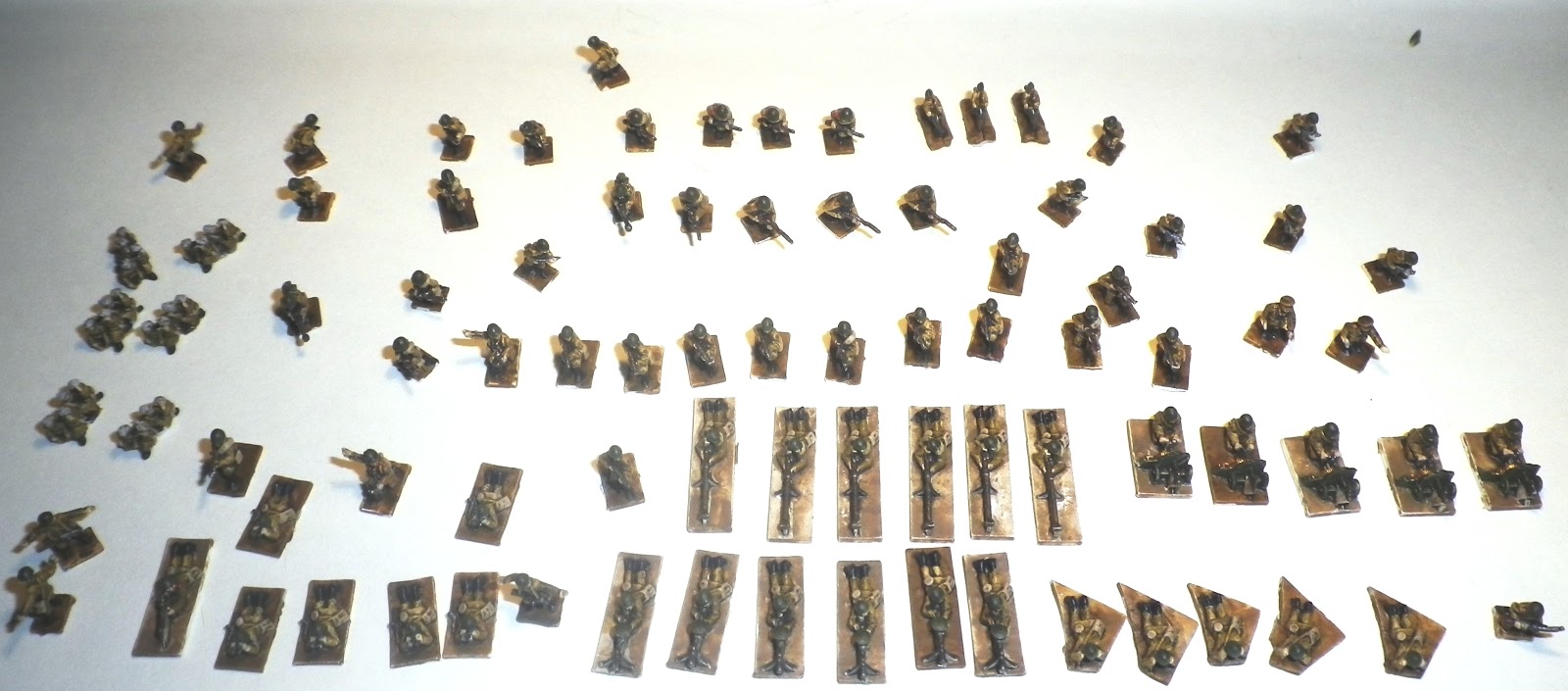 O BRIGADEIRO: Russian Army Infantry - 1/285 Scale