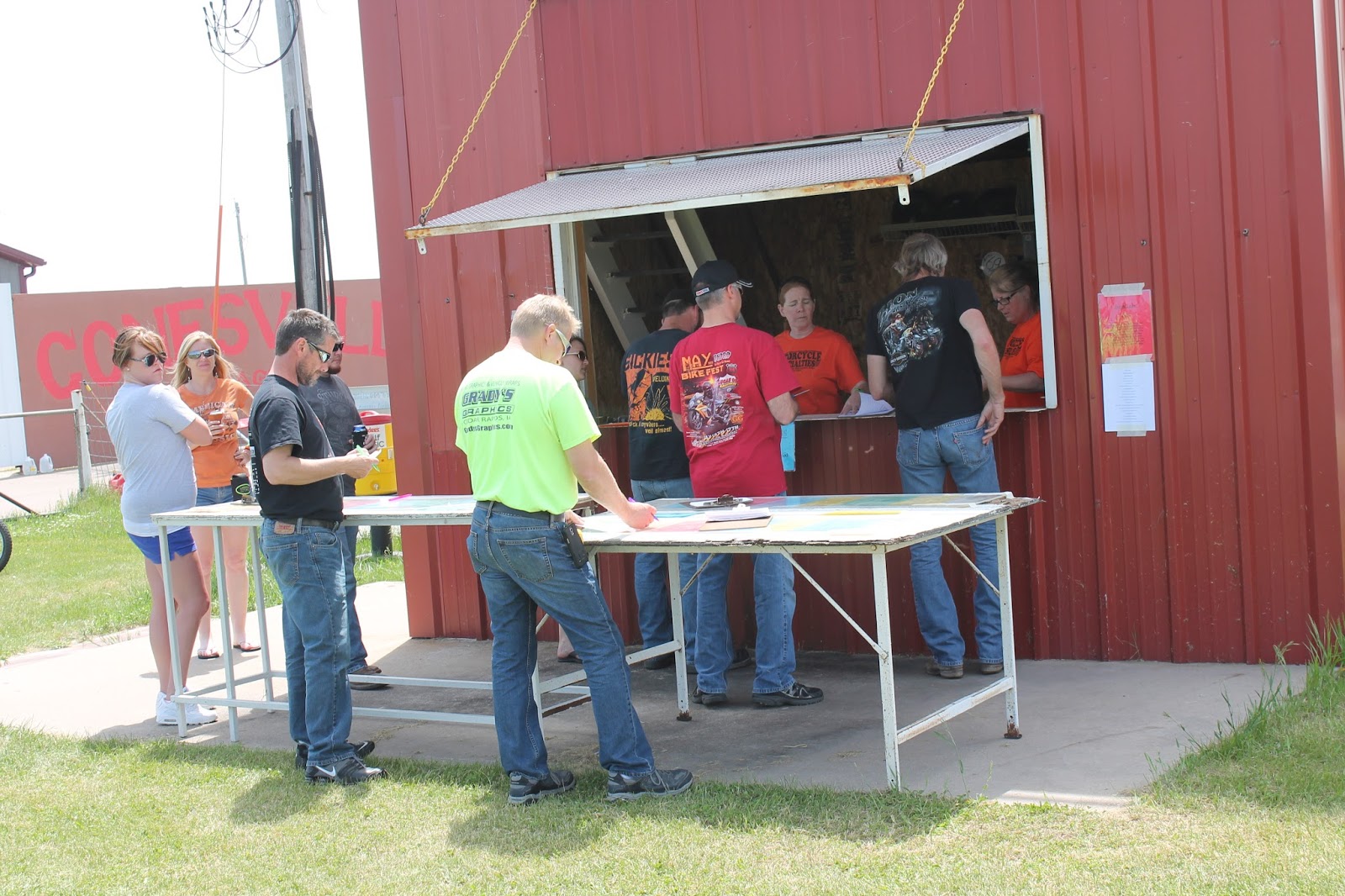 Lowrider In The Wind: Conesville Redneck Revival Memorial Day 2015