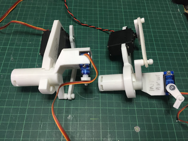 R2D2 Interface & Gripper arm servos