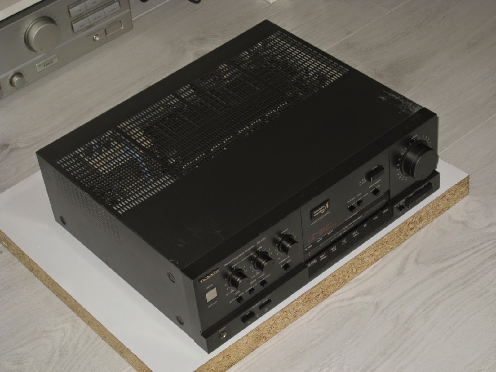 Infrequent Sound [sex.tex] technology: Technics SU-V7X Stereo ...