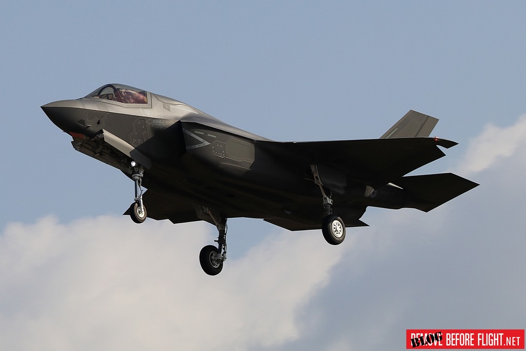 ITALIAN F-35B STOVL MAIDEN FLIGHT - Blog Before Flight - Aerospace and ...