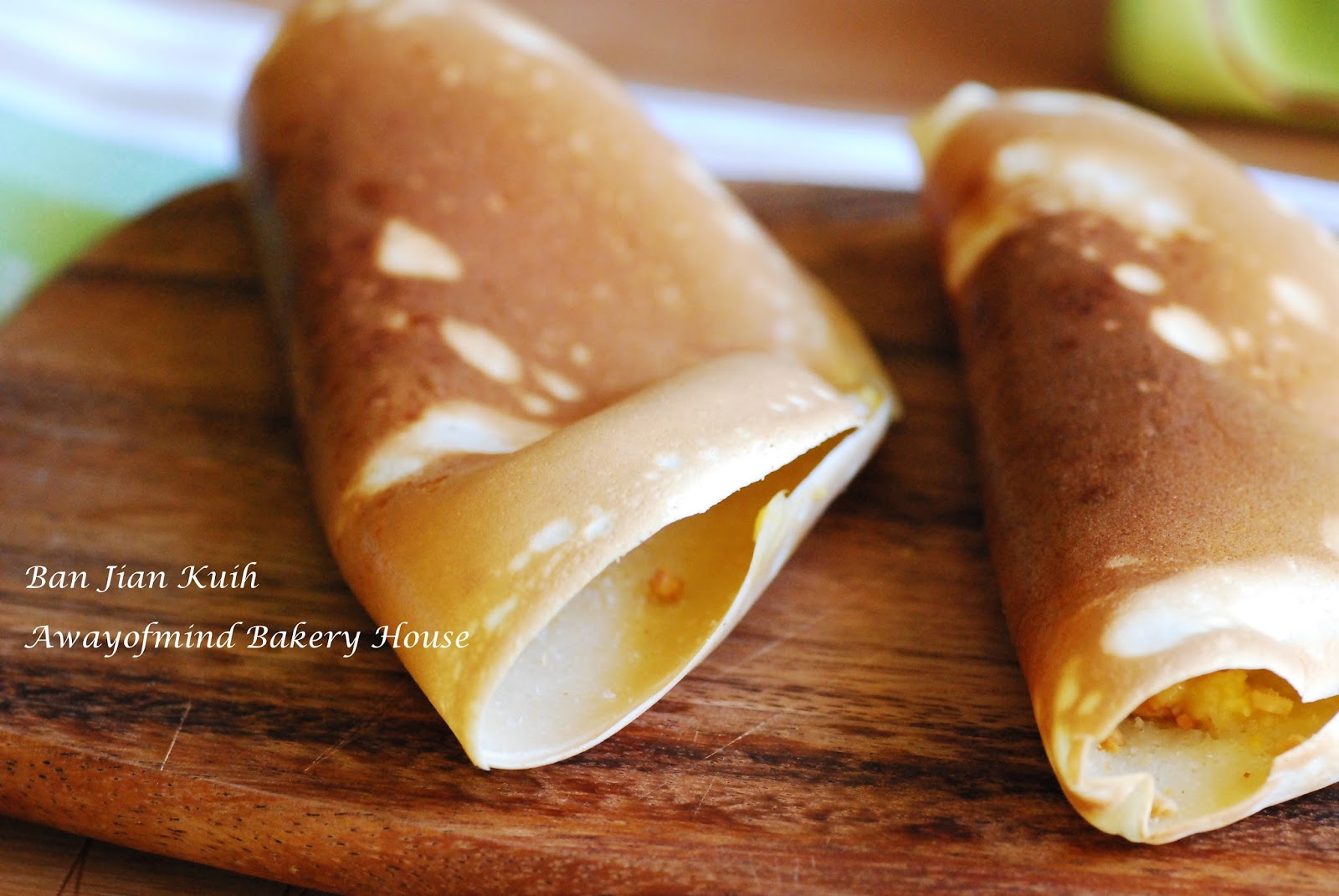 Awayofmind Bakery House: Ban Jian Kuih (Peanut Pancake)