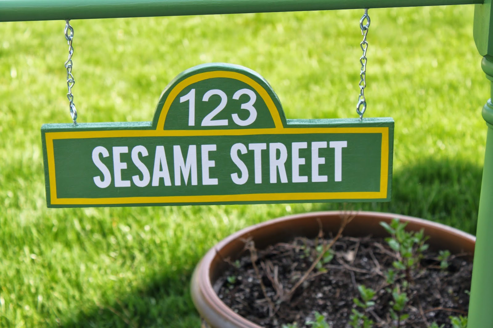 Candi Cole's Corner: Sesame Street Sign