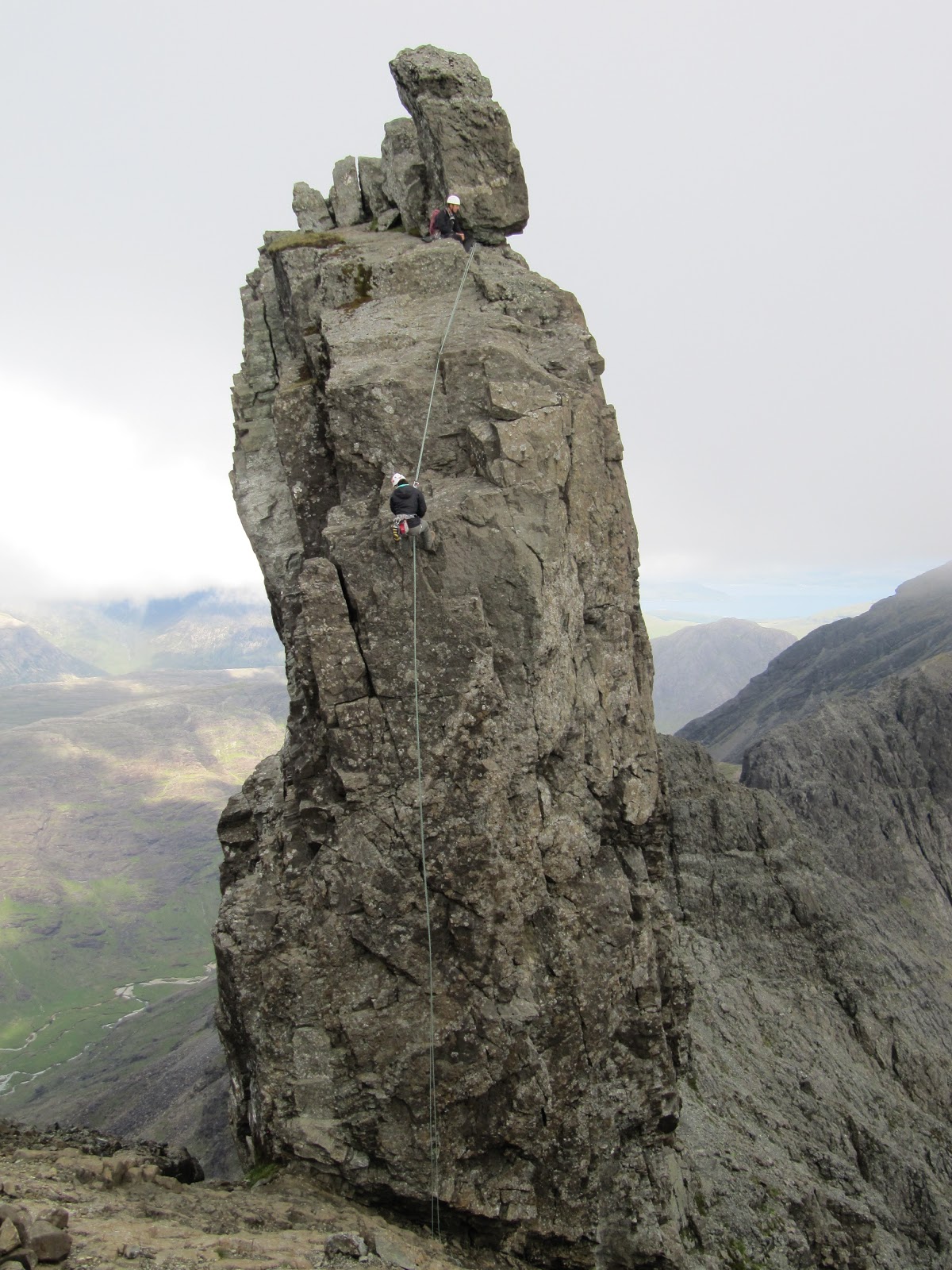 A J Thorley Mountaineering: Sgurr Dearg - The Inaccessible Pinnacle ...