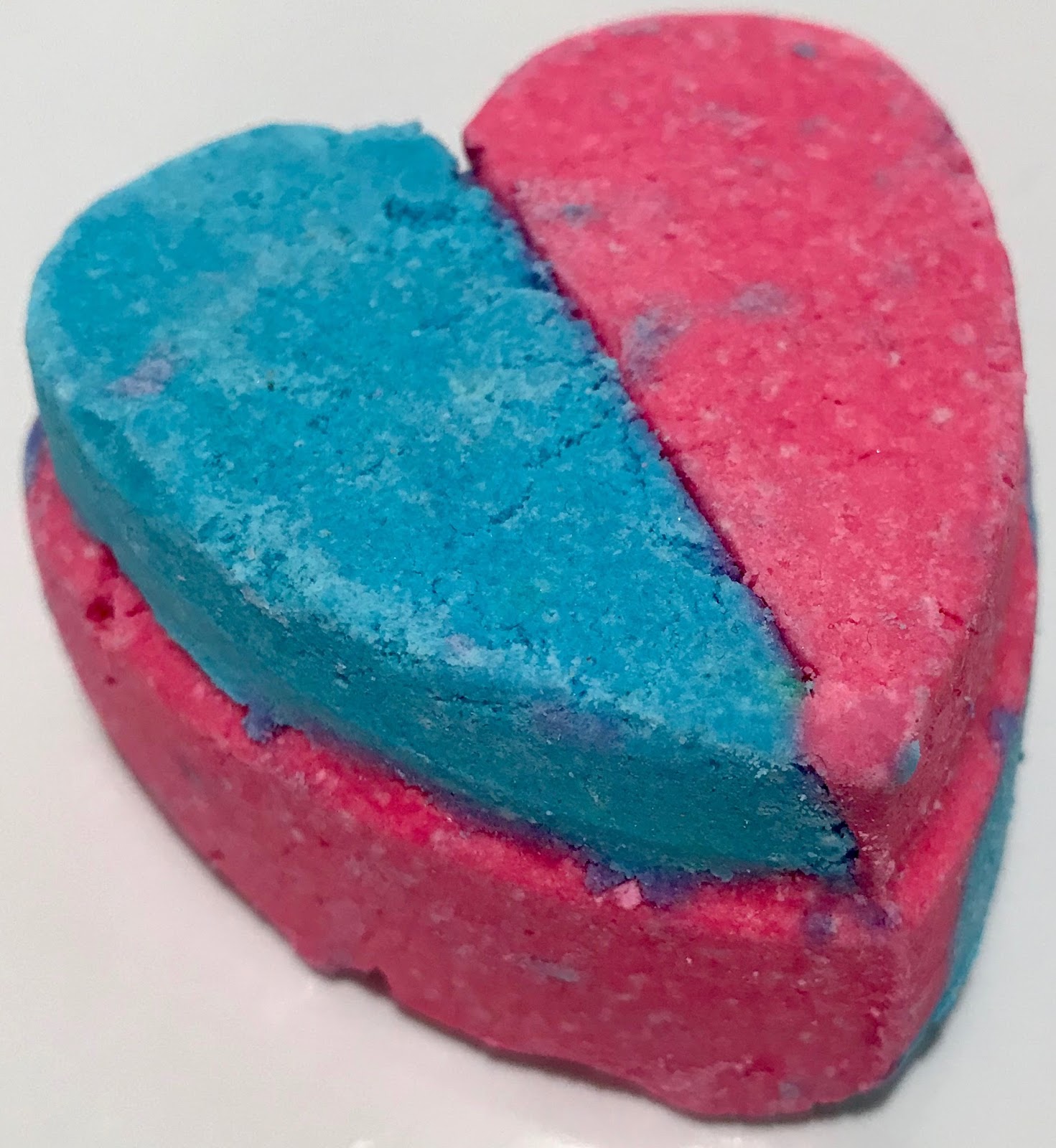 All Things Lush UK: Inner Truth Bath Melt