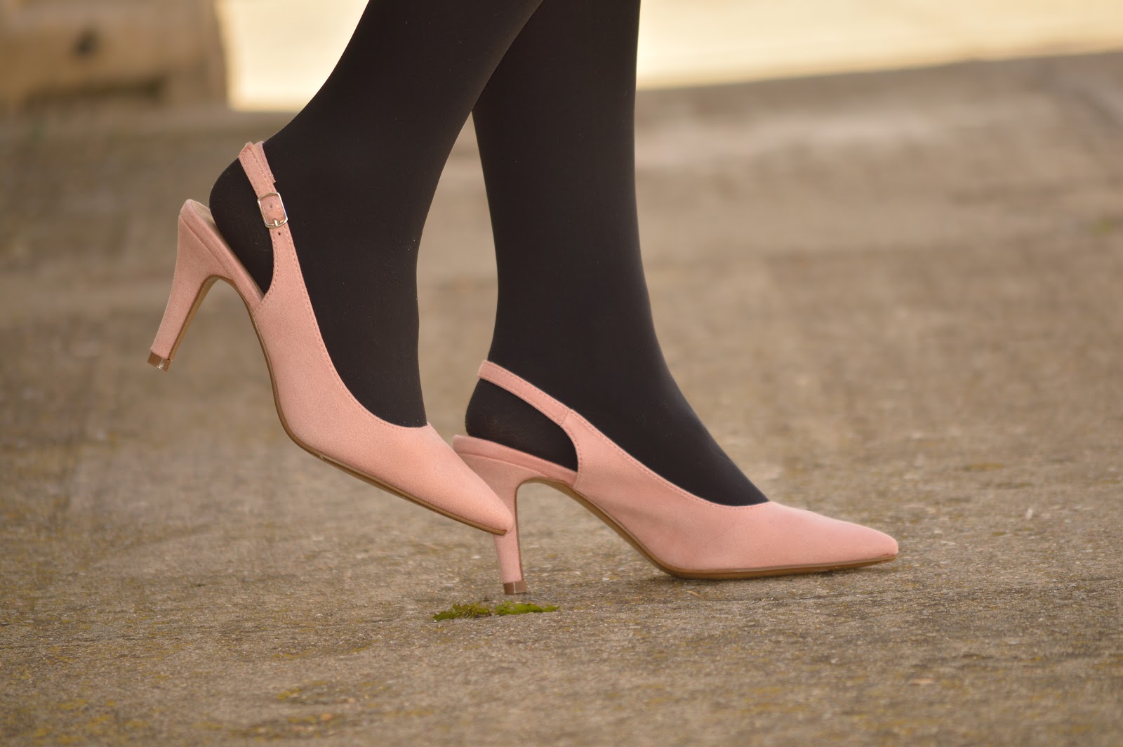 1000 MANERAS DE VESTIR: Rosa pastel