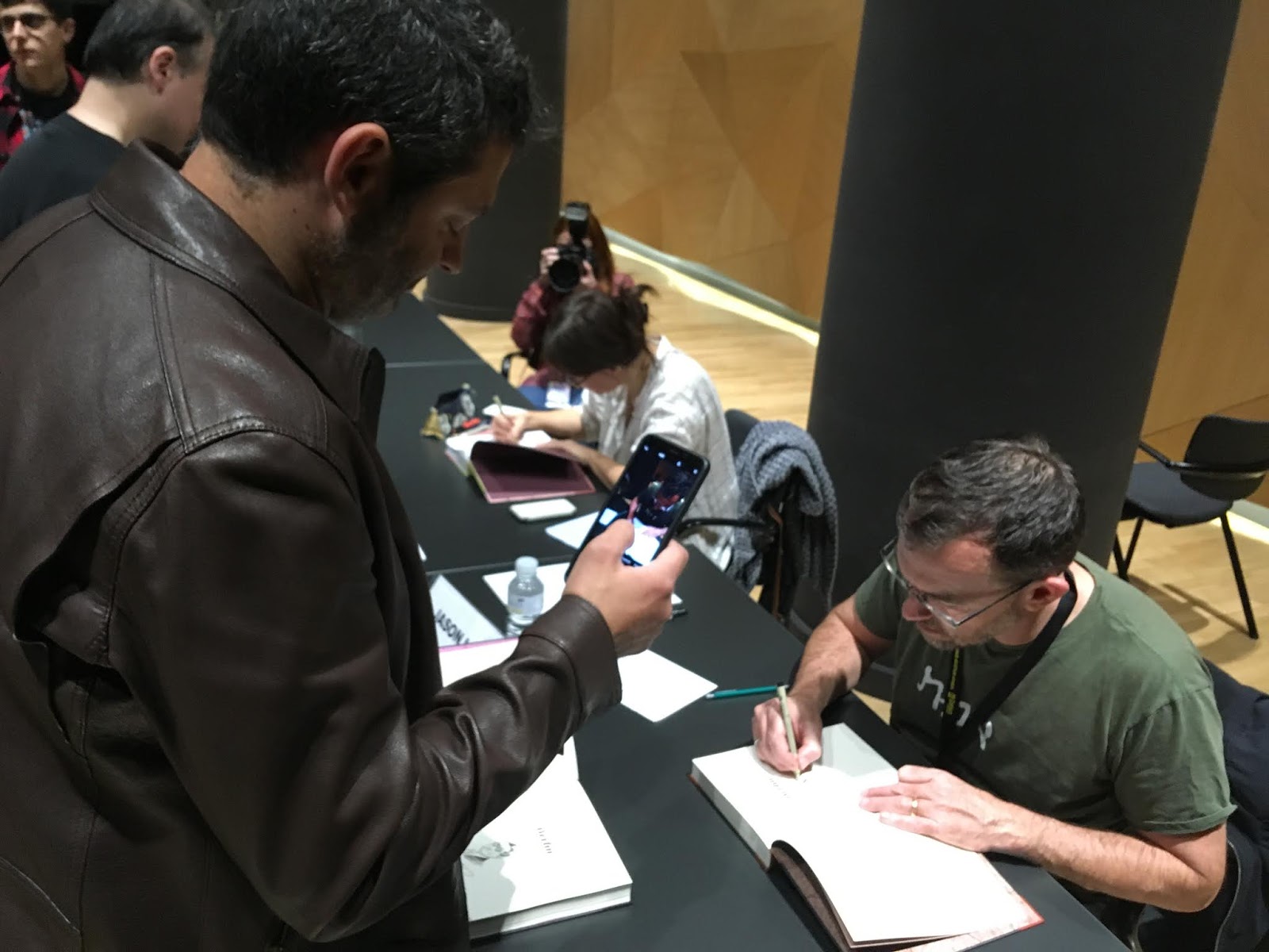 LOS MIL Y UN ORIGINALES: Sketch de Berlín, por Jason Lutes