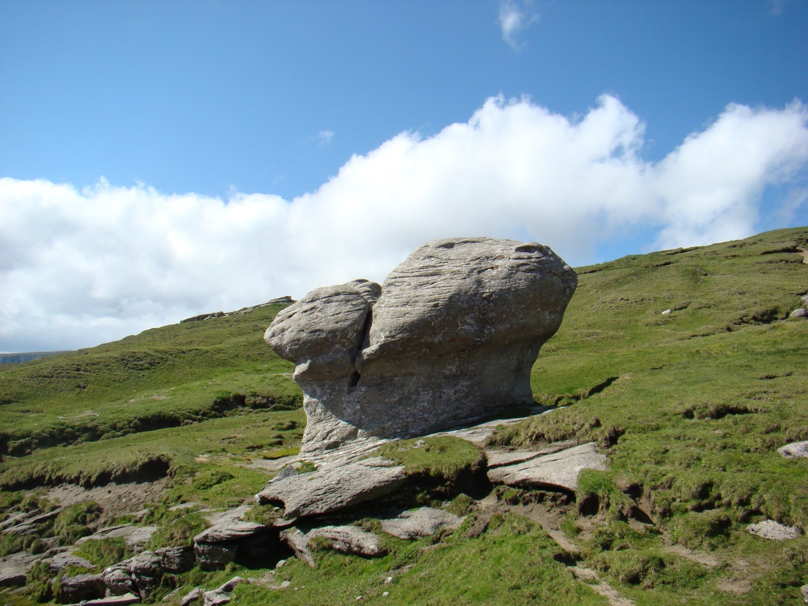 Haihui prin Lume : Muntii Bucegi-Sfinxul-2216m