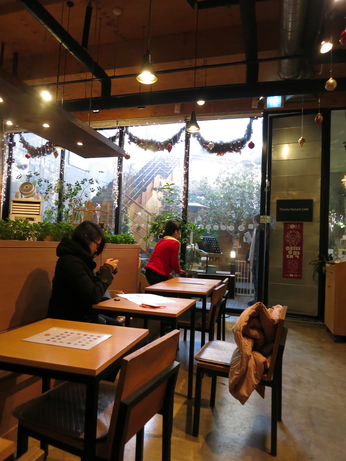 Thanks Nature Cafe (Sheep Cafe) - Hongdae, Seoul - chichicho~
