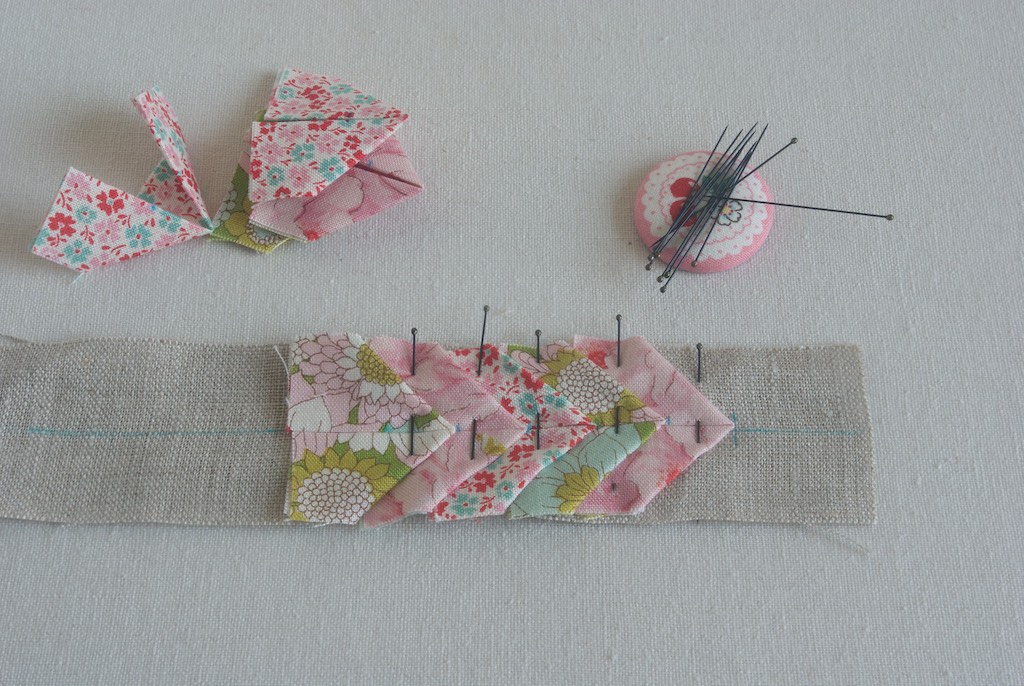 Stitching Notes: Tutorial: Prairie Points Panel