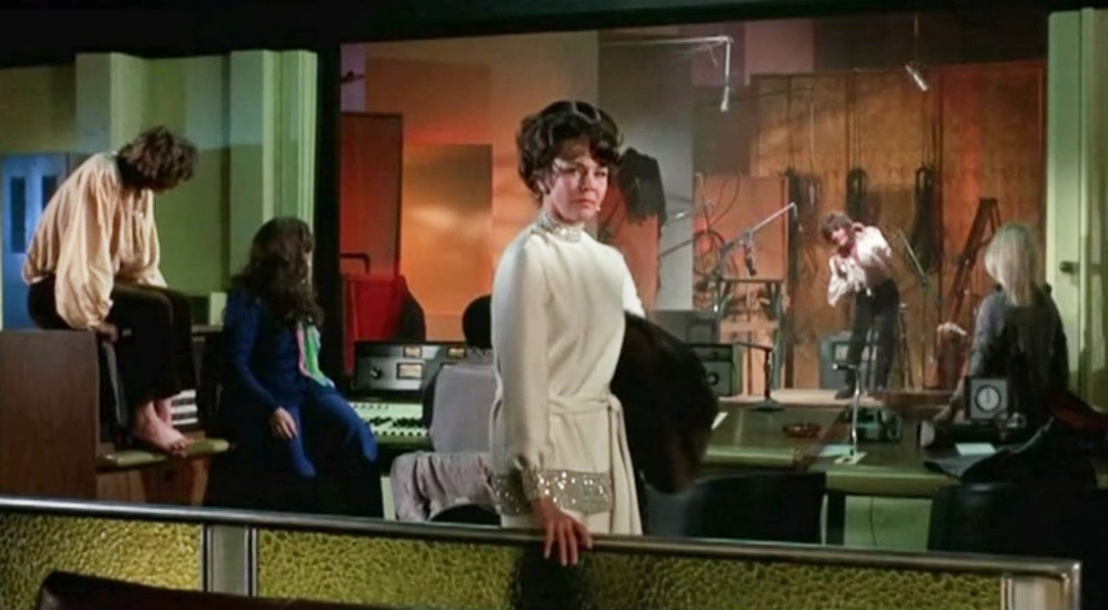 DREAMS ARE WHAT LE CINEMA IS FOR...: THE TOWERING INFERNO 1974