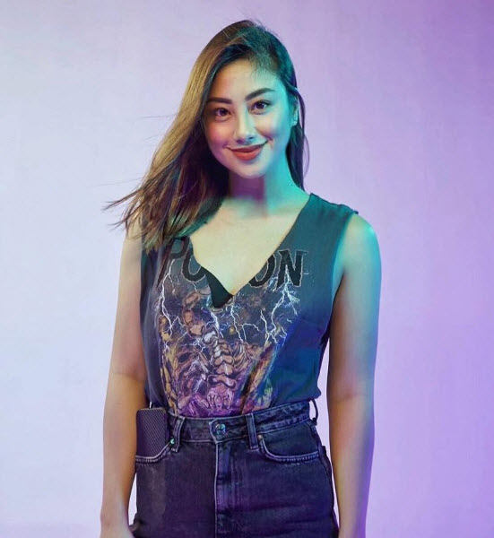 Meet the Gorgeous Daughter of Chavit Singson - NewsPanatiks