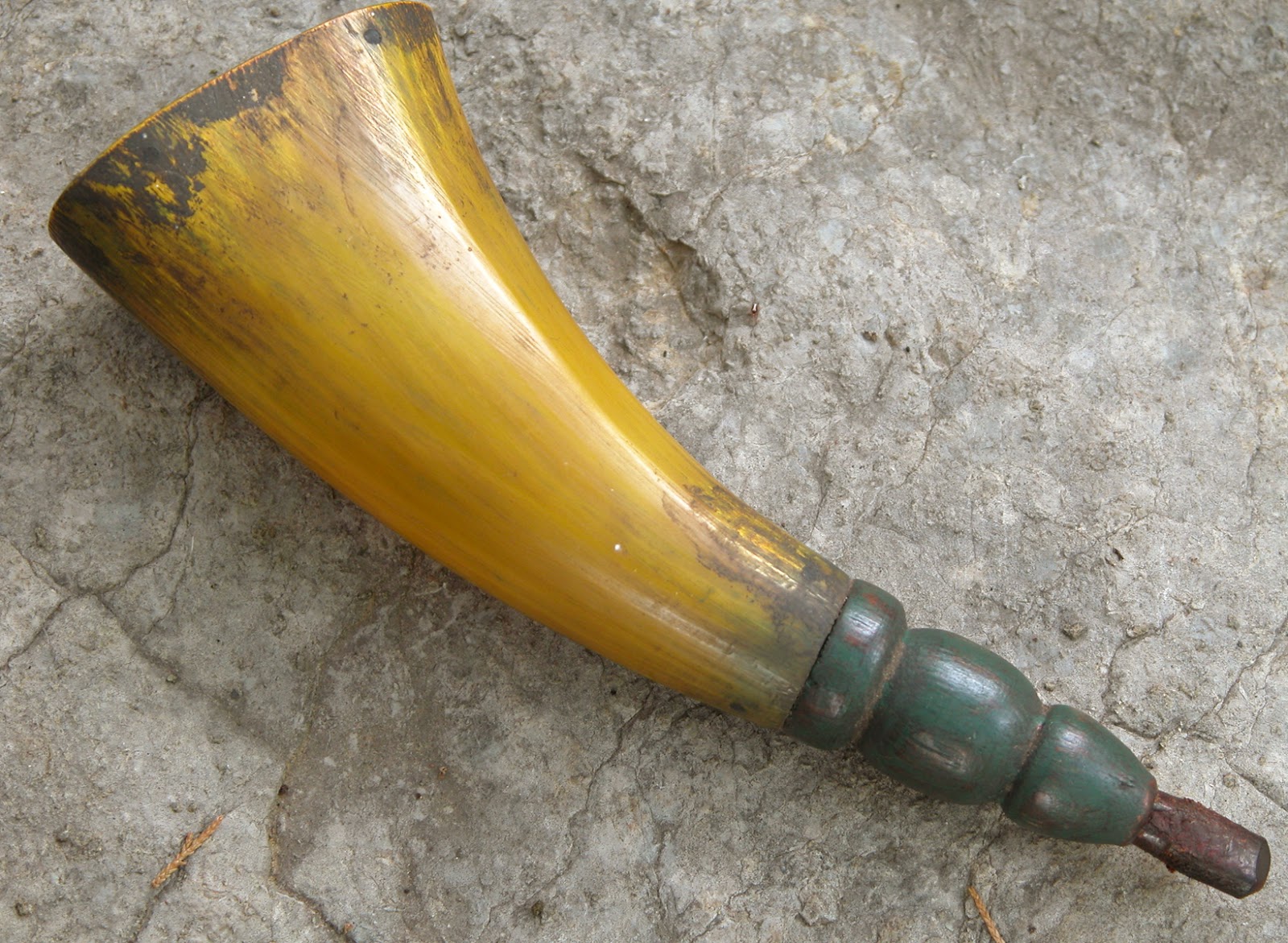 Contemporary Makers: Priming Horn by Jeff Bibb