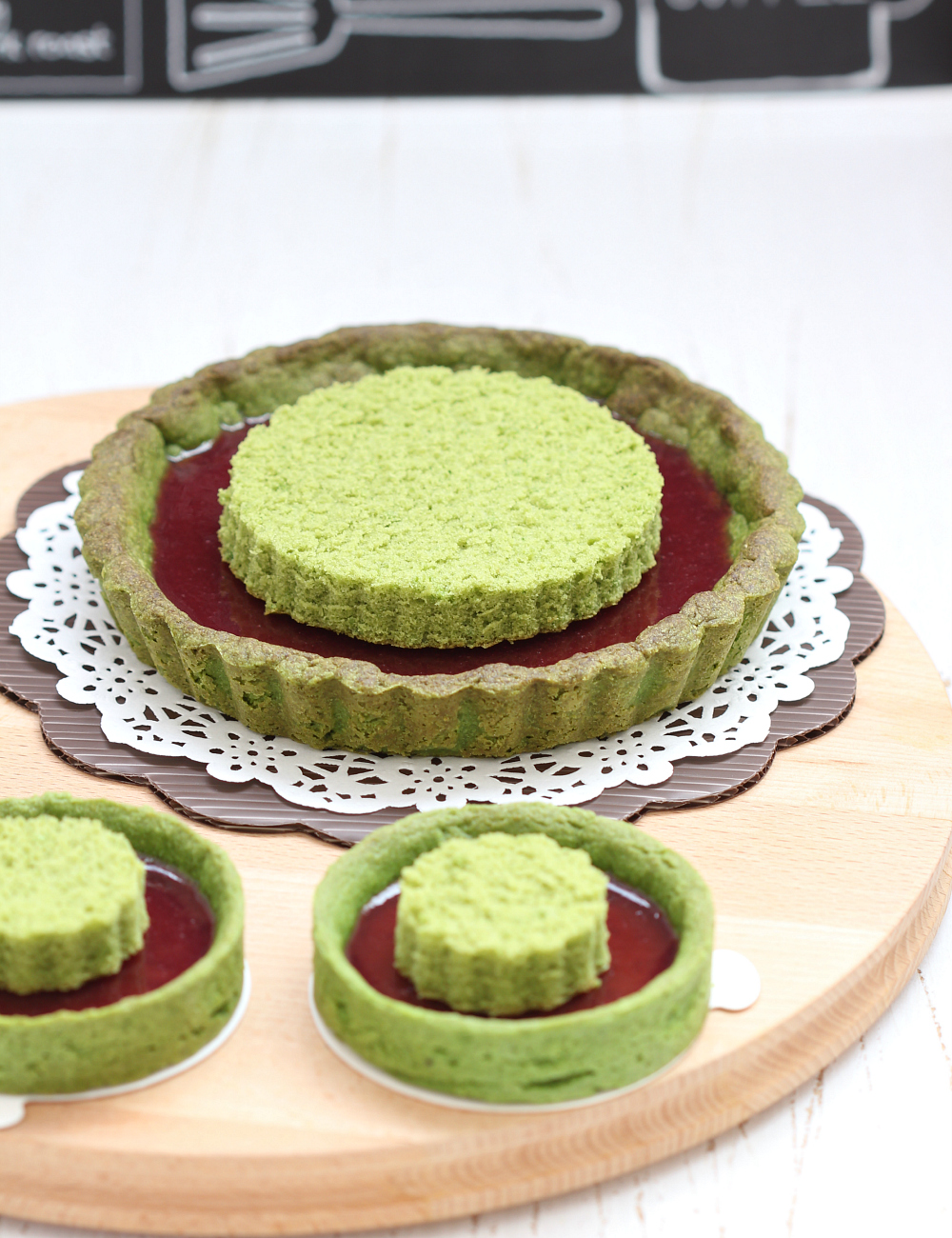 Matcha mascarpone tarts