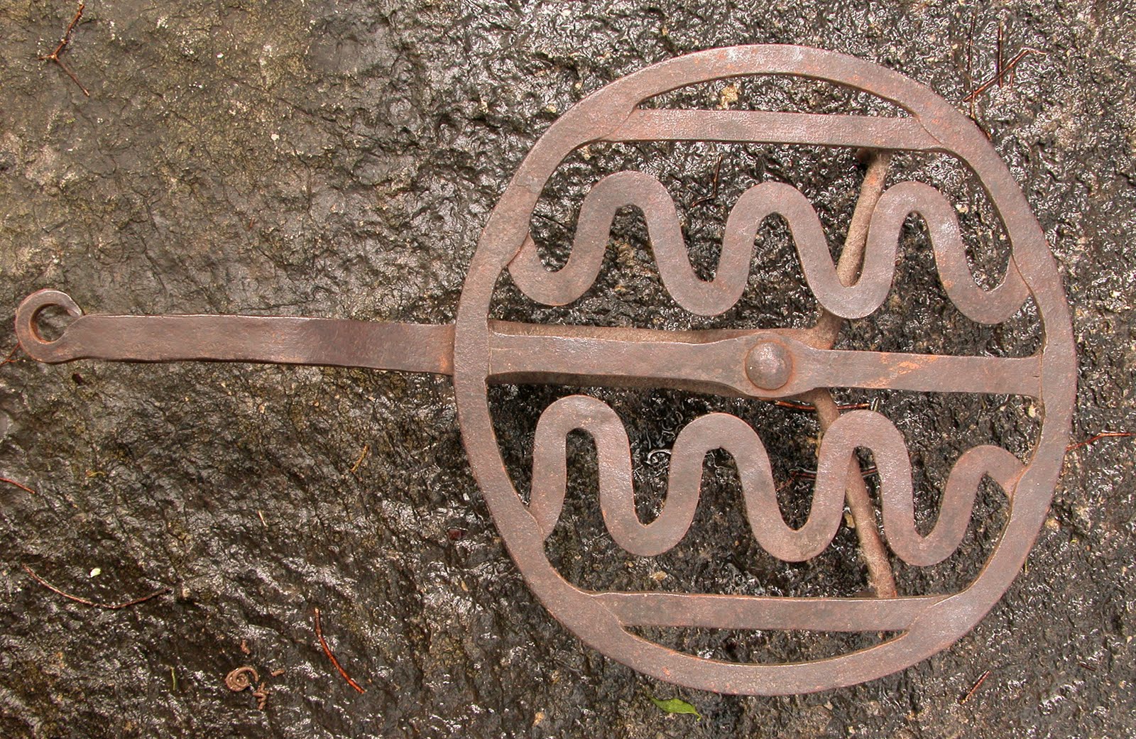 Contemporary Makers: Antique Rotating Trivet