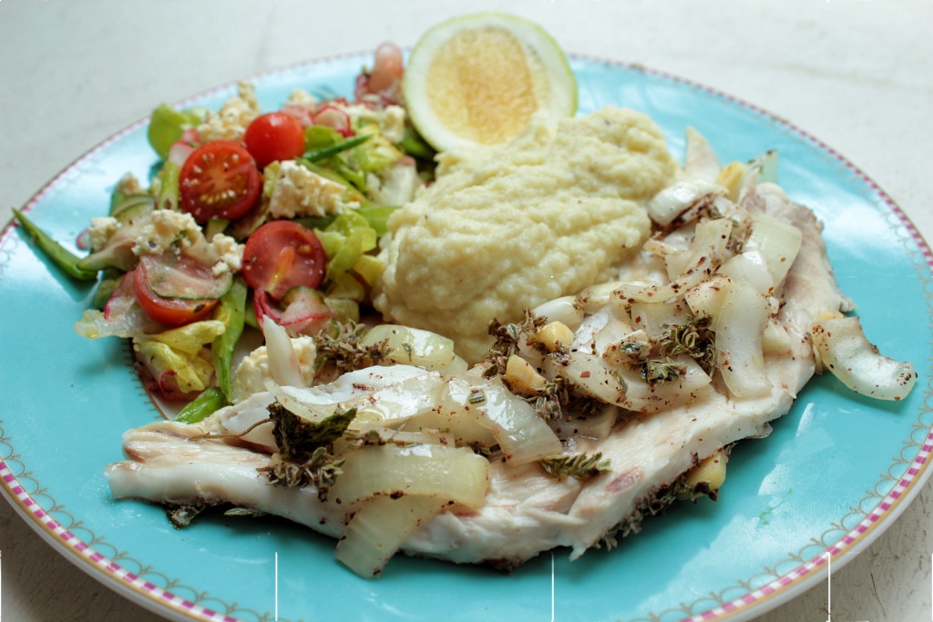DOMESTIC GODDESSES: Grilled Kabeljou with cauliflower mash