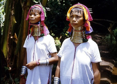 Kaum Kayan di Thailand Adalah Manusia Dengan Leher Terpanjang di Dunia?