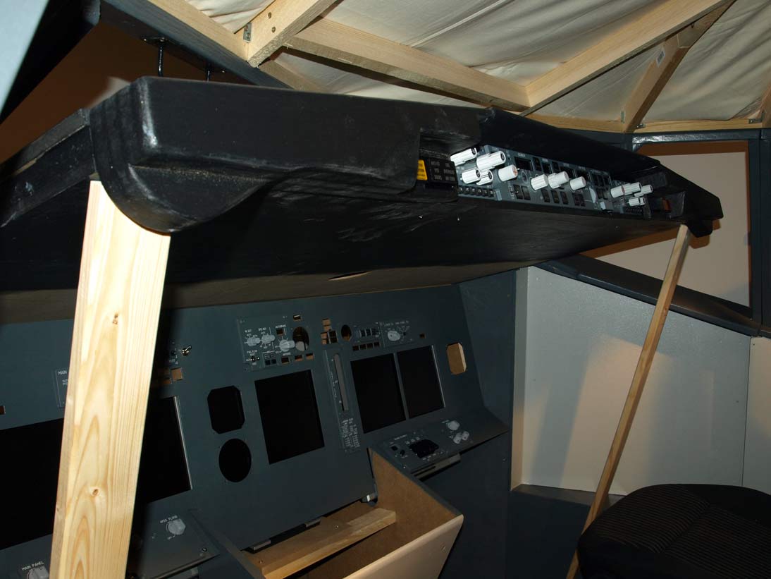 Boeing 737 Homecockpit: MIP (Main Instrumenten Panel) + CDU