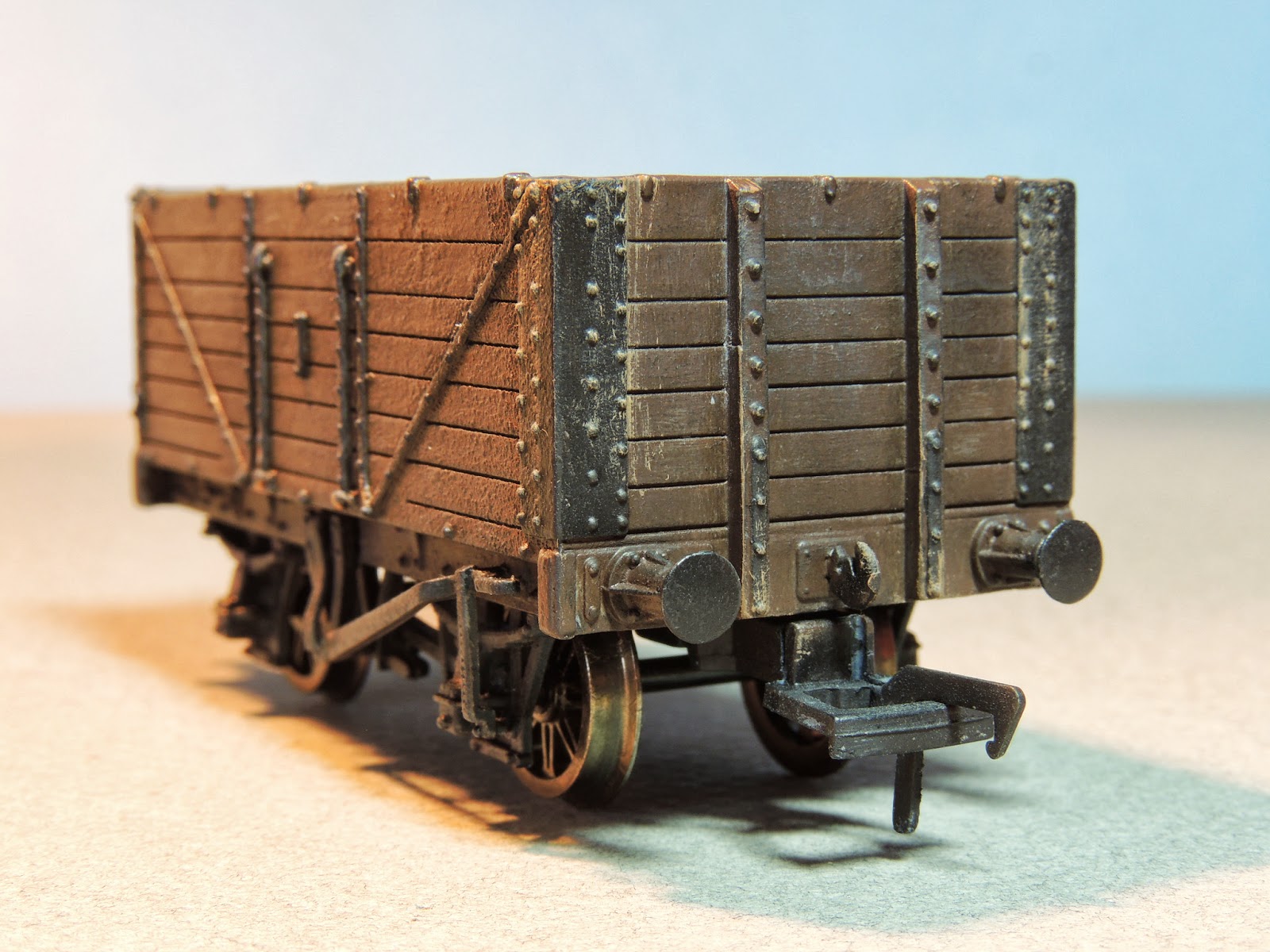 SodorModelRailroading: Open Wagons #1: Weathering and Painting Tps