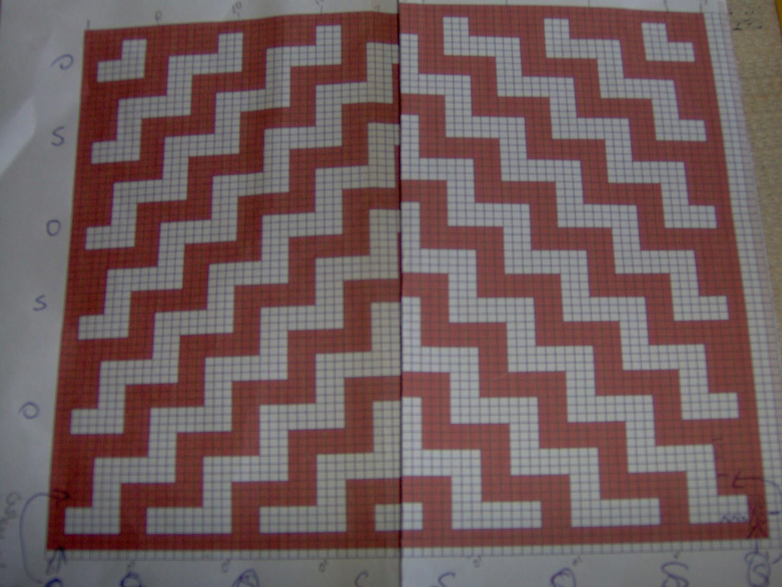 Robin Weaves Korowai: 2011