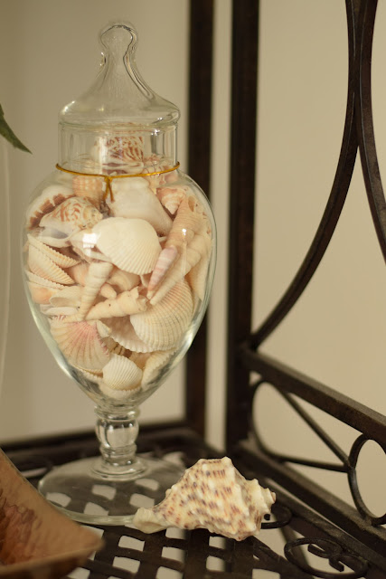 Tips, Treats & Treasures: A touch of Summer Decor