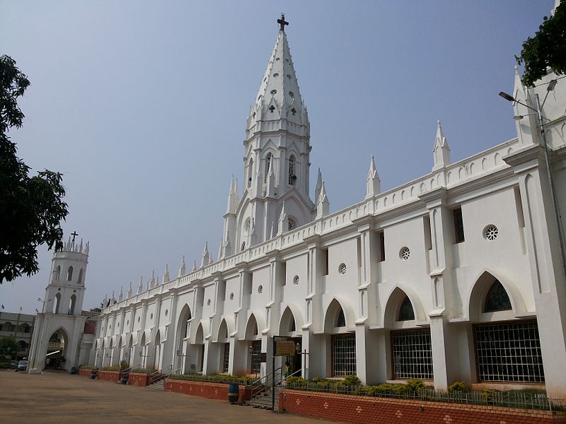 Tamilnadu Tourism: Poondi Madha Basilica, Tirukattupalli, Thanjavur