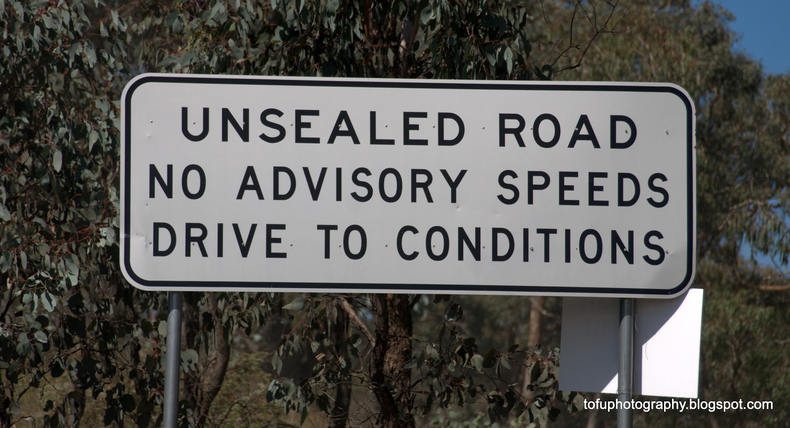 Tofu Photography: Unsealed road no advisory speeds drive to conditions ...