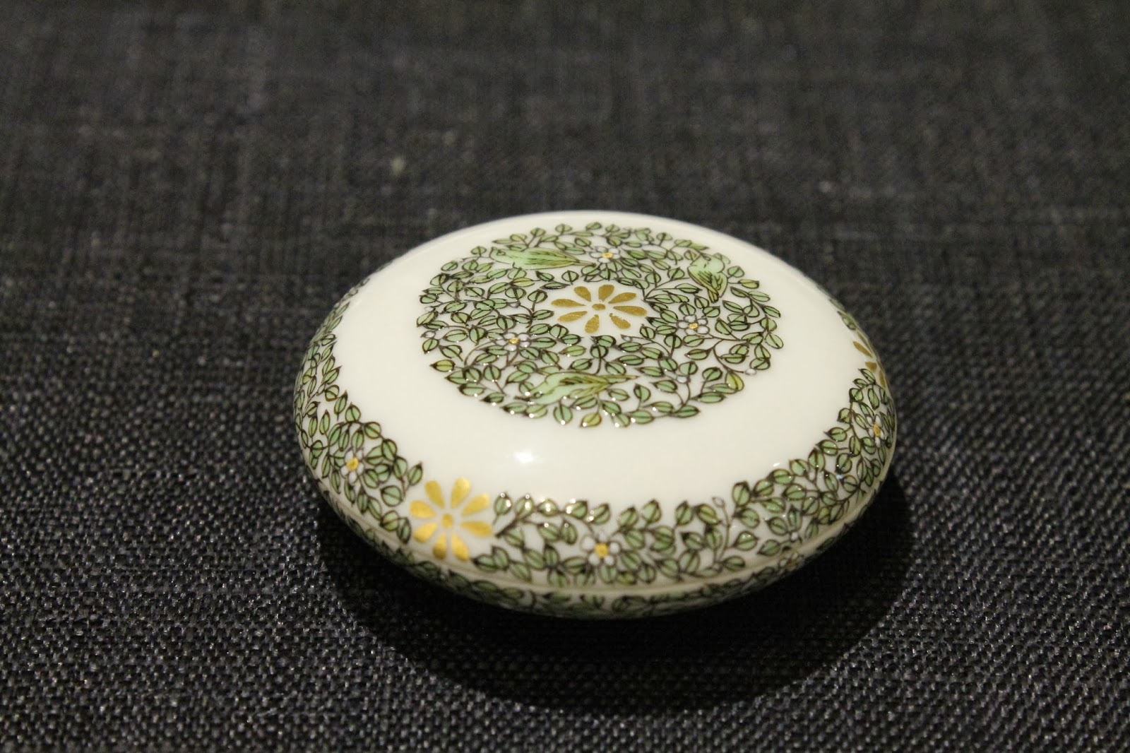 Sara Japanese Pottery: Porcelain Painting Works by Ruri Takeuchi Until ...