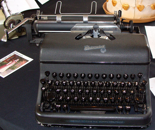 oz.Typewriter: Coming to Australia: How Commodore Typewriters Beat the ...