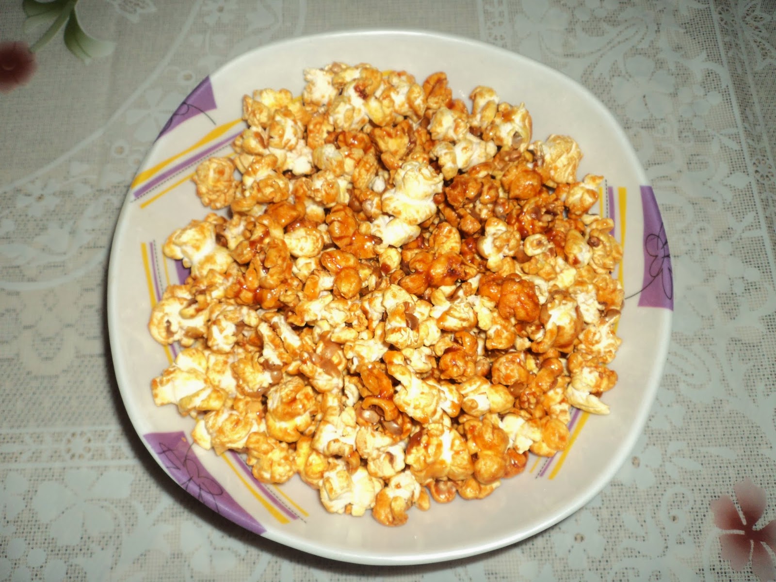 Desi Tadka - Flavor of Indian Kitchen: Instant Choco Popcorn