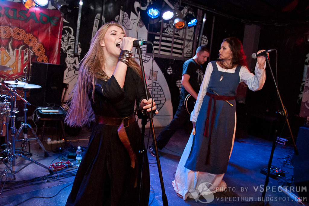 vSpectrum 'GIGS SHOOTER': GRAI - Folk Metal Crusade 2015, Estrada Stage ...