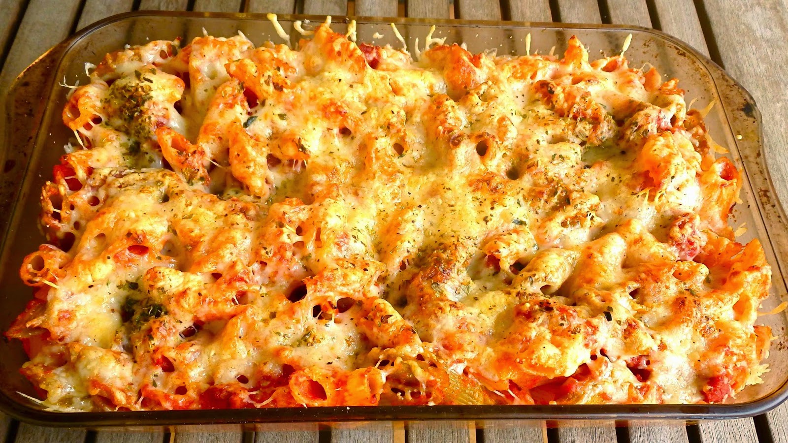 PASTA CON CHORIZO GRATINADA AL HORNO, RECETA SENCILLISIMA | EL BOTANERO