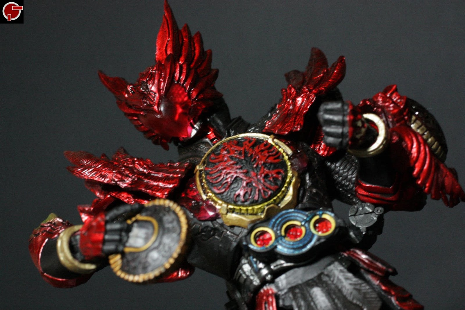 Firestarter's Blog: Toy Review: S.I.C. Kamen Rider OOO Tajadol Combo