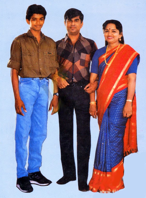 Actor Vijay Family Old Photo