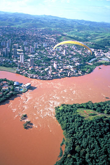 TURISTANDO PELO MUNDO: GOVERNADOR VALADARES / A CAPITAL DO VALE DO RIO DOCE