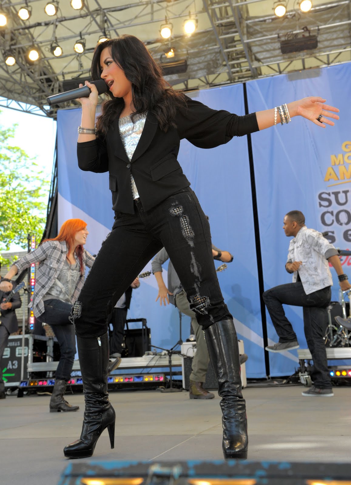 Jeans and Boots: Celebrities in Jeans & Boots & Overknees: Mix Part 3 ...