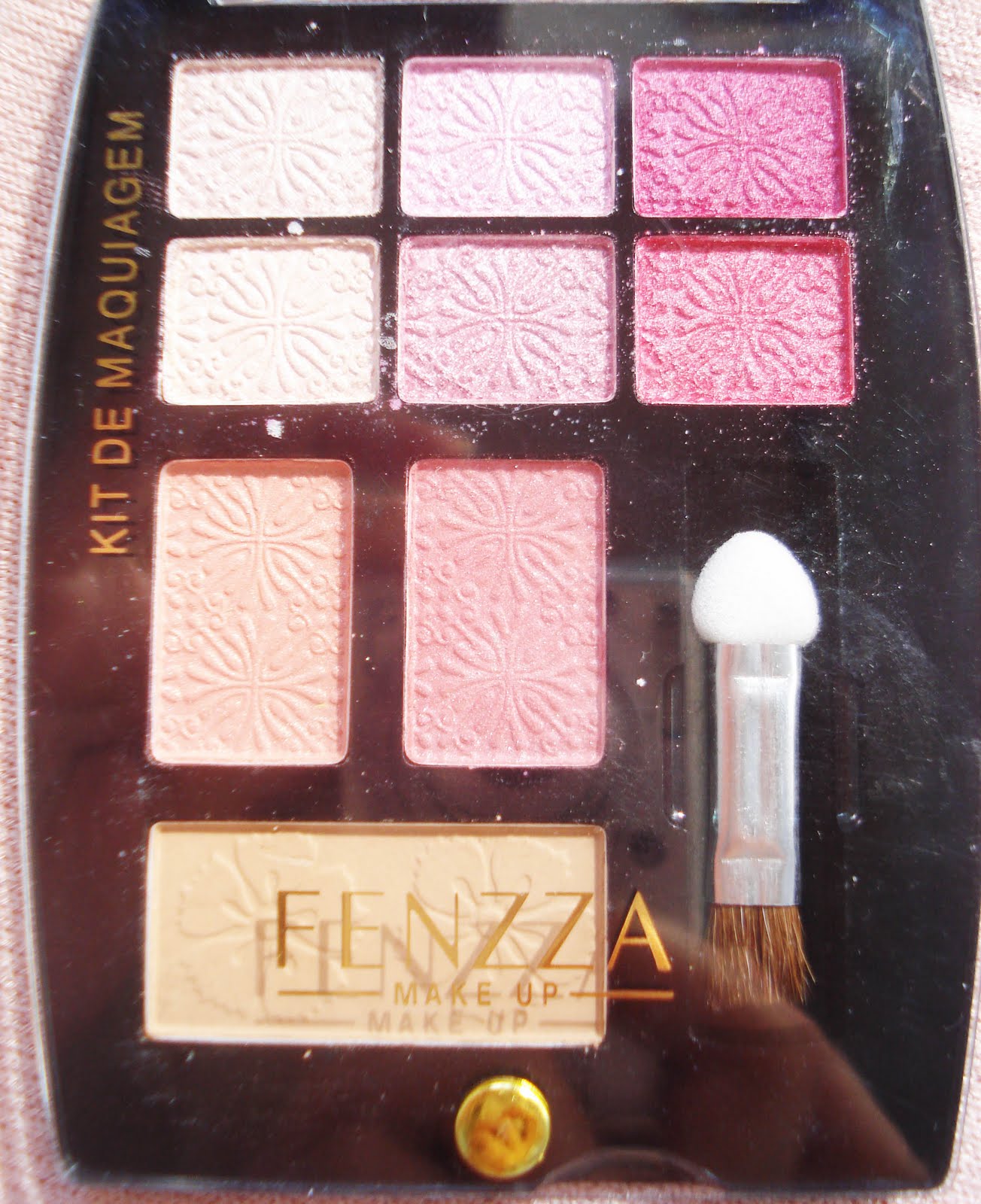Nosso Glamour: Testei: Sombra Vinyx e Paleta Fenzza