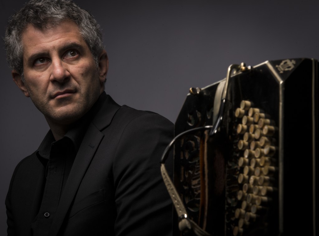 Cesar Maciú "Tango": Pablo Mainetti. Primer bandoneonista Argentino