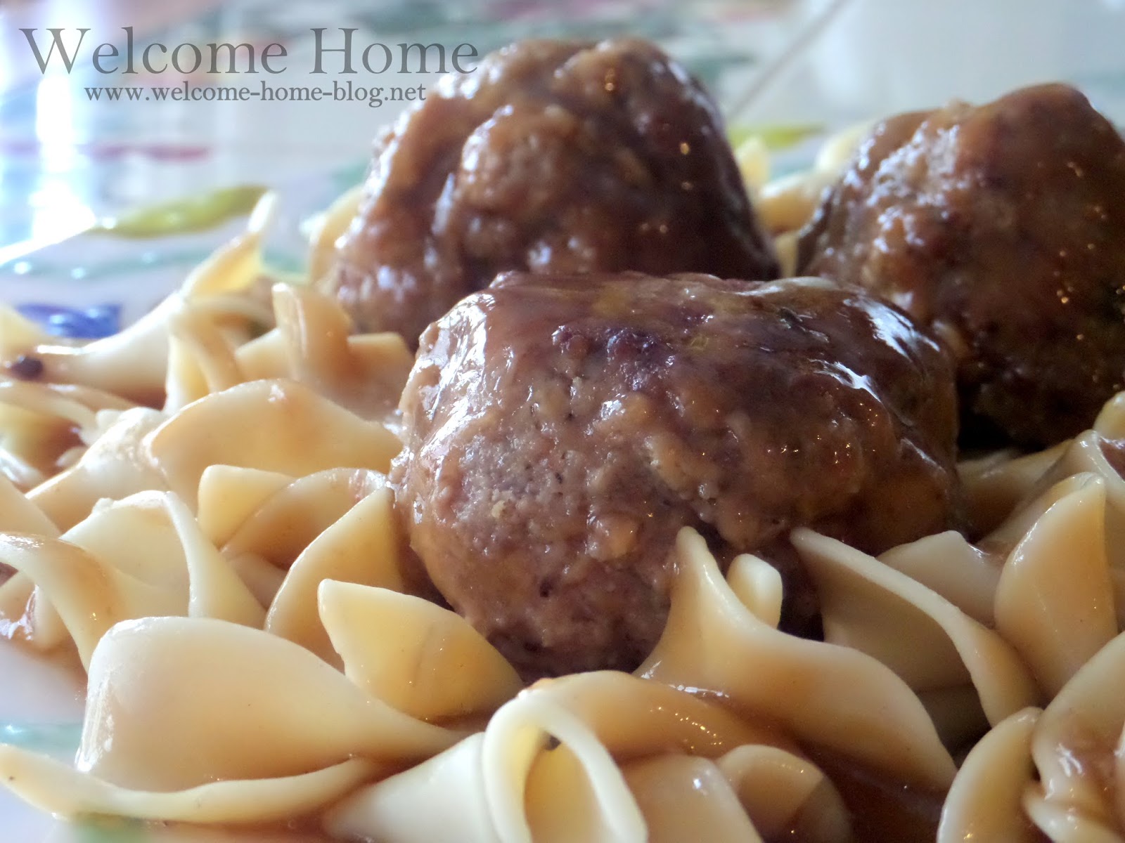Welcome Home Blog: Smothered Meatballs and Gravy