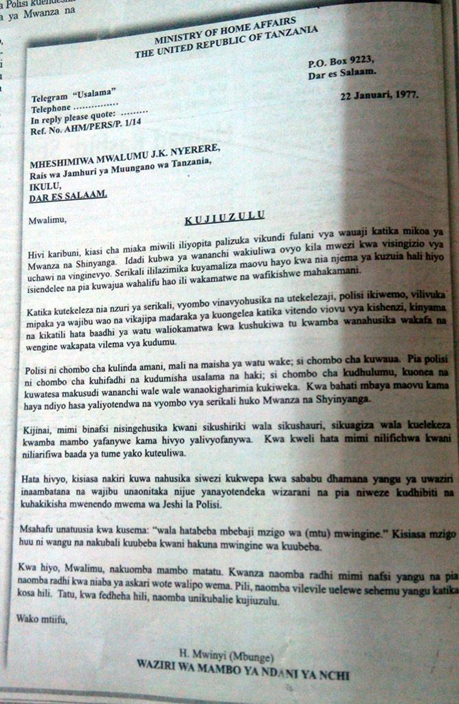 ULISHAWAHI KUISOMA BARUA YA KUJIUZULU ALIYOIANDIKA RAIS MWINYI KWENDA ...