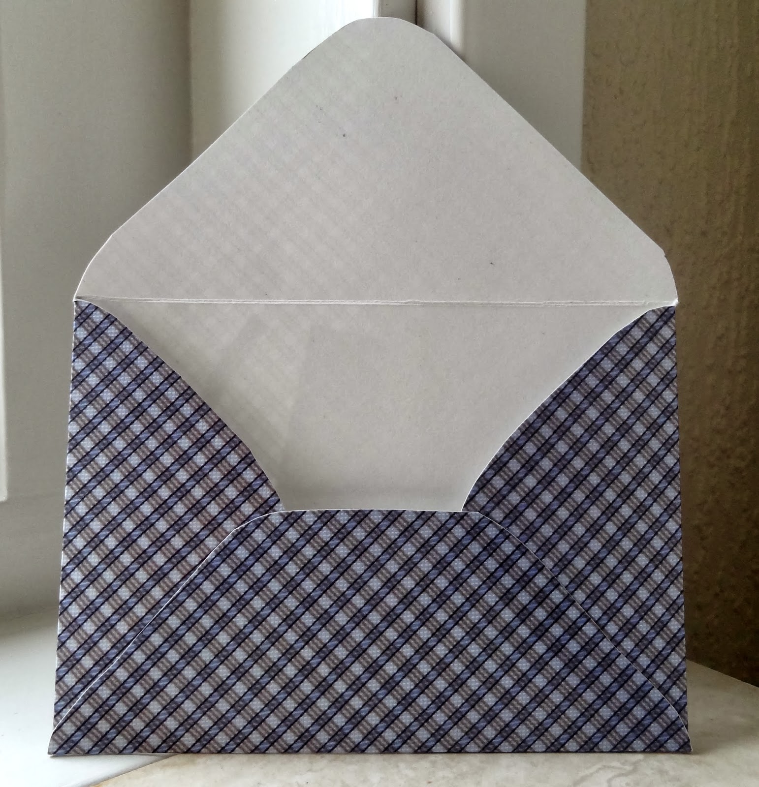 Annemarie en Merit : *Knutsel en Zo Envelopjes...