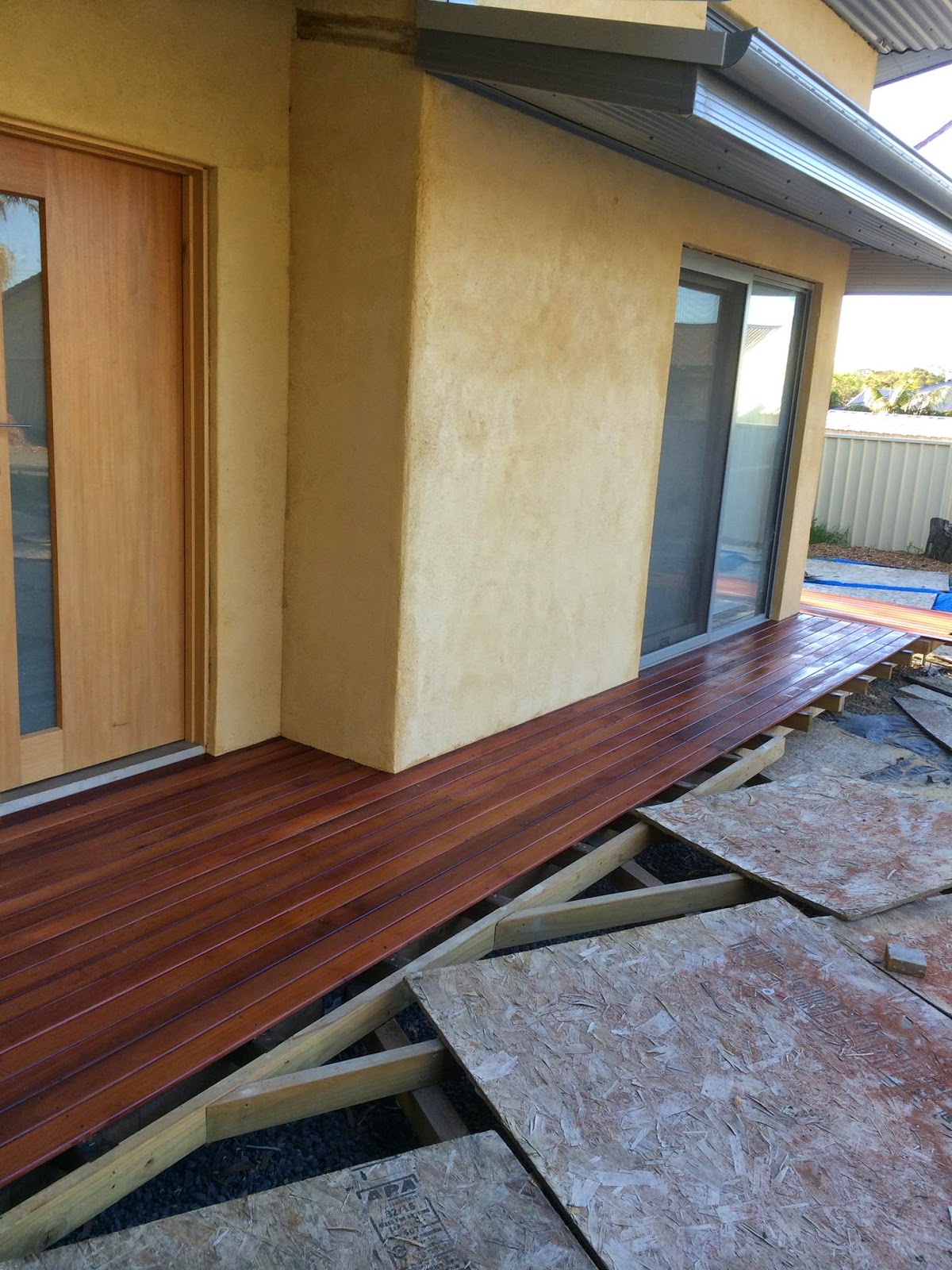 Culburra Hemp House: Decks Finished