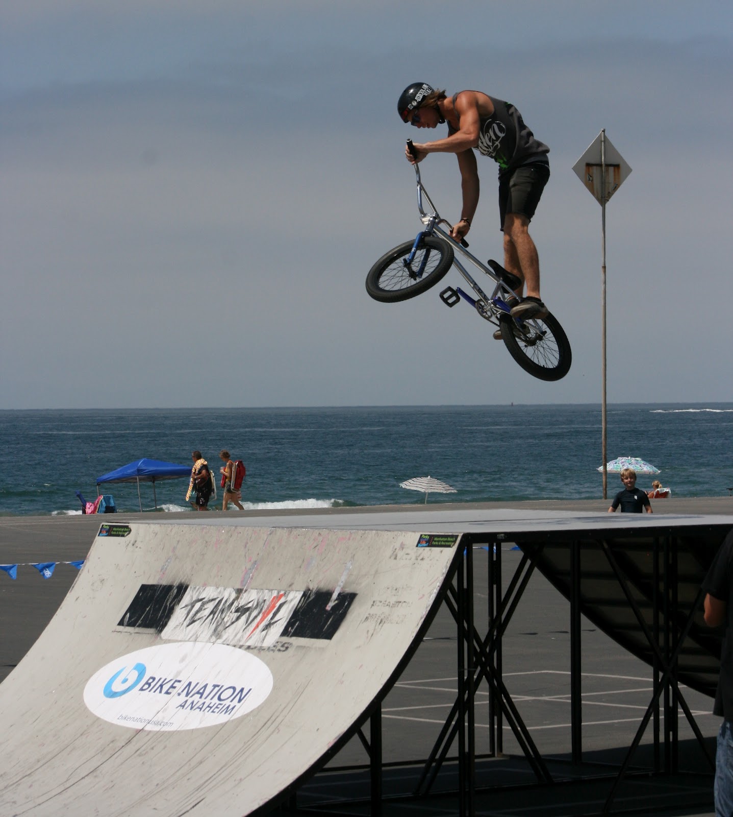ciao! newport beach: BMX riding at the beach