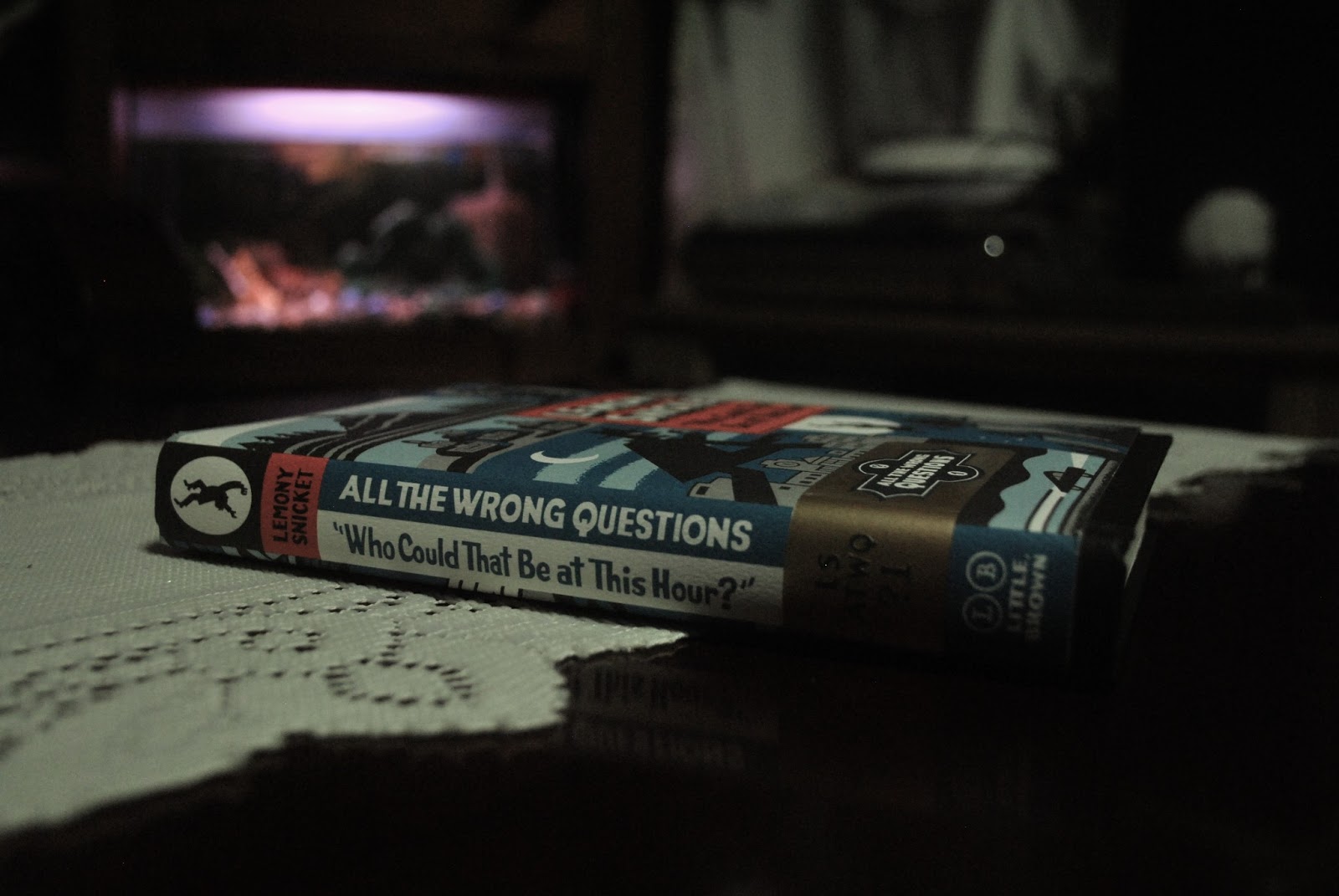 Amateur: On Lemony Snicket's All the Wrong Questions 1: Who Could That ...