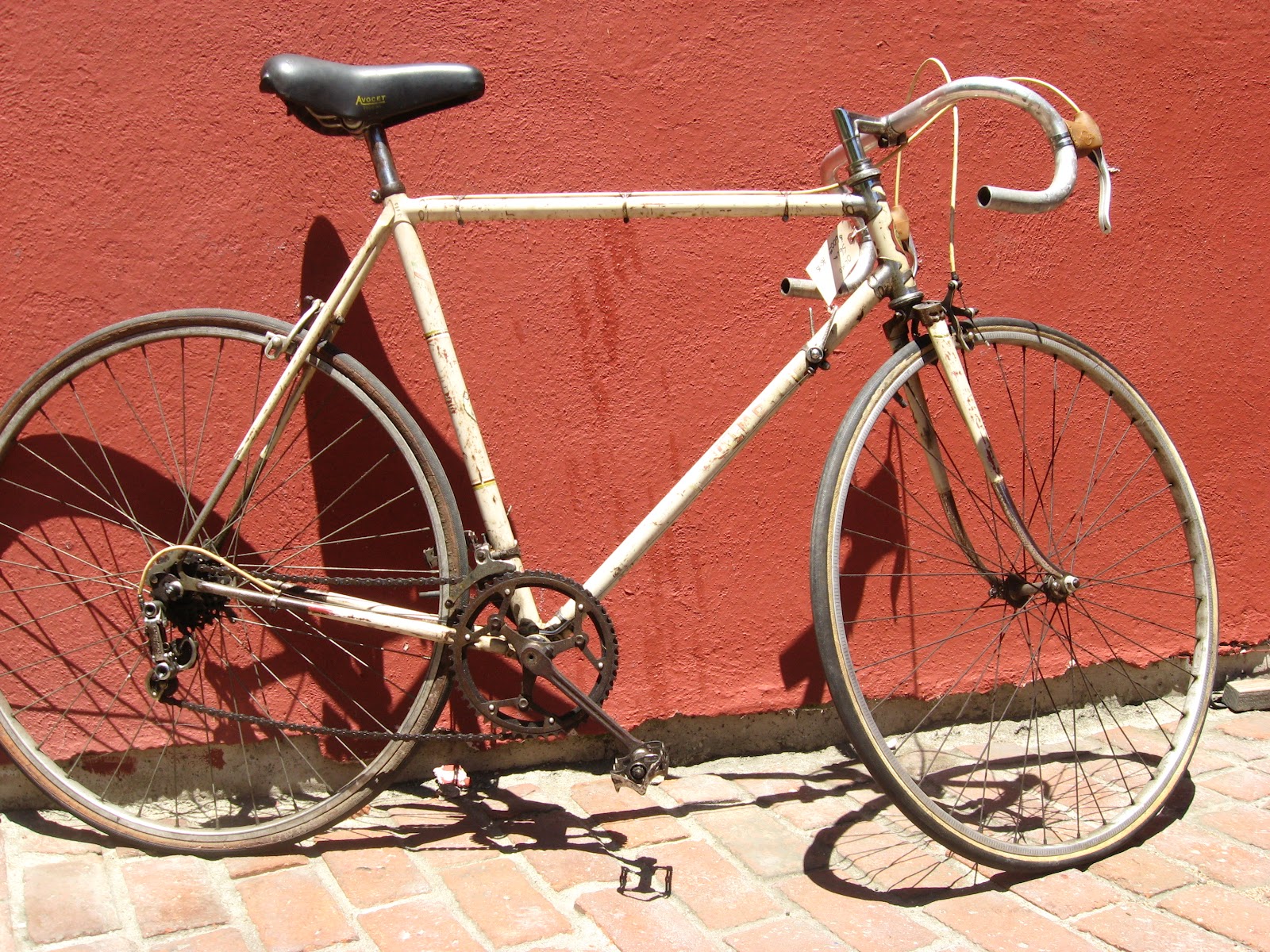 Midweek C & V: 1958 Olmo...