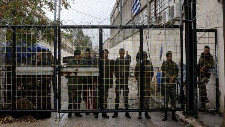 ΑΝΤΙΠΛΗΡΟΦΟΡΗΣΗ: ΕΔΙΩΞΑΝ ΤΟΥΣ ΑΠΟΣΤΡΑΤΟΥΣ ΑΠΟ ΤΟΝ ΒΟΤΑΝΙΚΟ...Ο ΚΑΜΙΝΗΣ ...