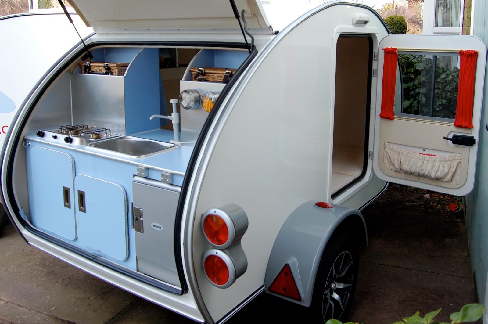 Tiny Yellow Teardrop: Featured Teardrop: Clever Camper
