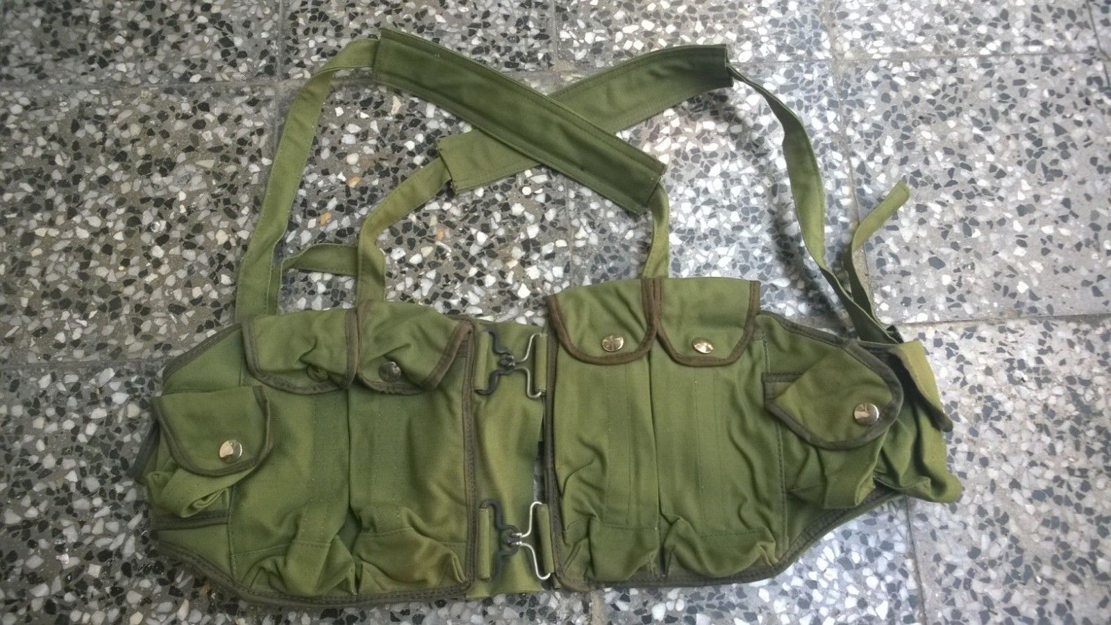 Webbingbabel: Bosnian Army Armija BIH chest rig AK 47 Type 1