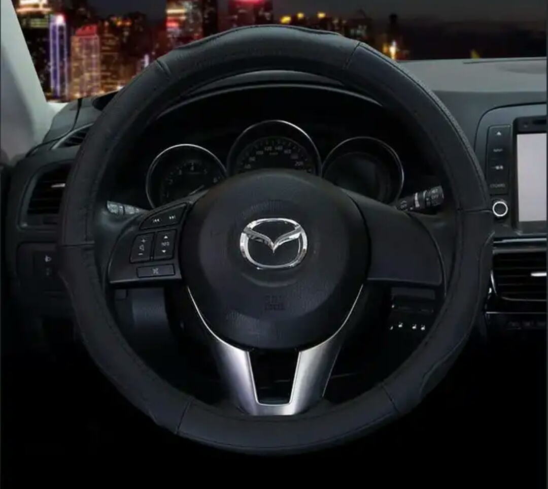 Cara Sederhana Merawat Setir Mobil Agar Tetap Bersih - CacaTrik