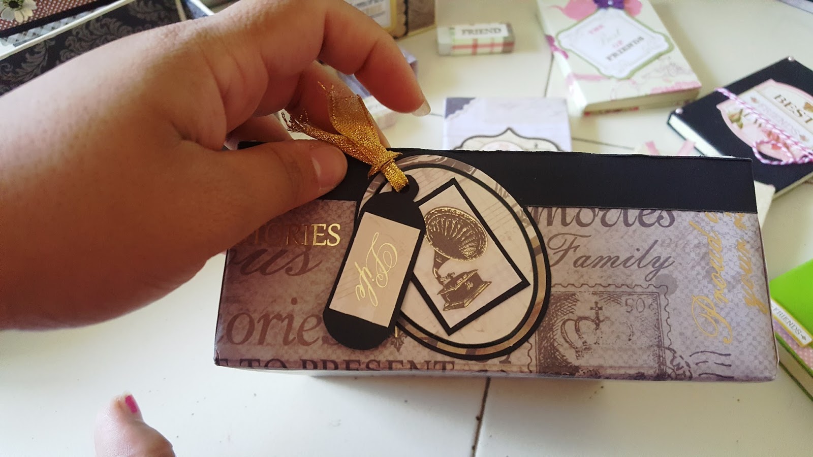 VREnchanted Color, Craft & more....: Treasure Chest